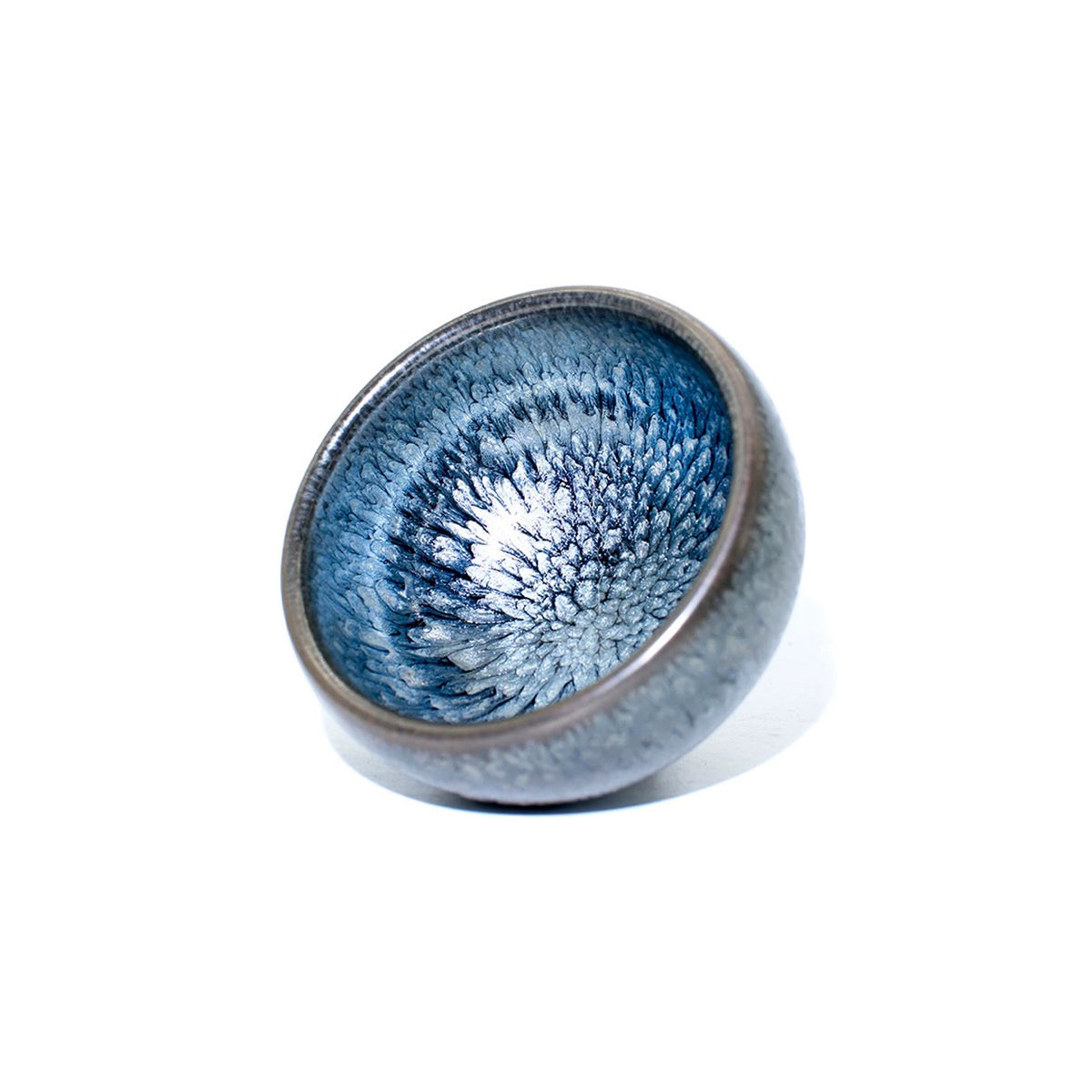 When Celestial Glazes Meet Australian Sunlight: The Timeless Journey of ...